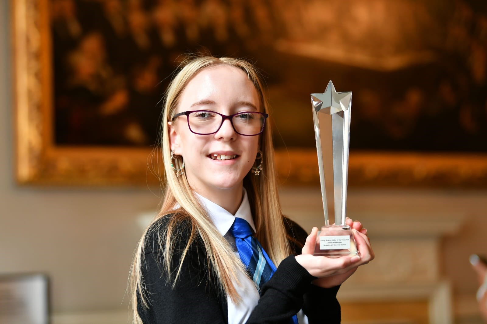 Teen affected by type 1 diabetes wins Young Science Writer of the Year ...